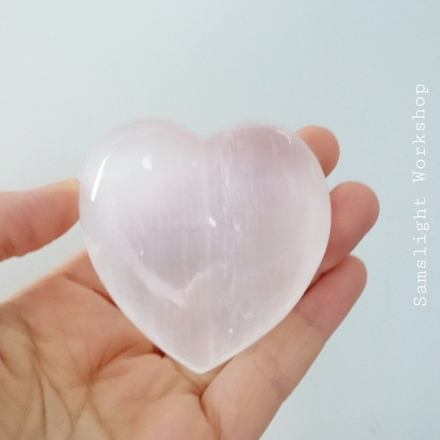 Selenite-heart – Samslight Workshop