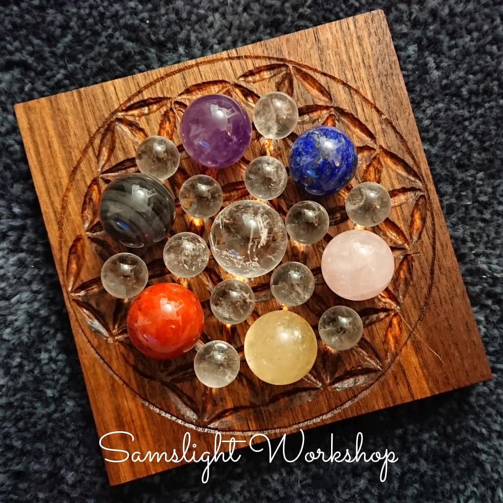 engrave-FoL-crystal-grid4 – Samslight Workshop